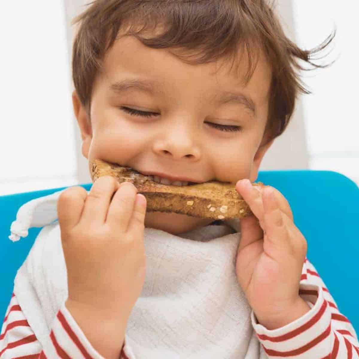 Help! My Toddler Only Eats Beige Foods! - Happy Healthy Eaters